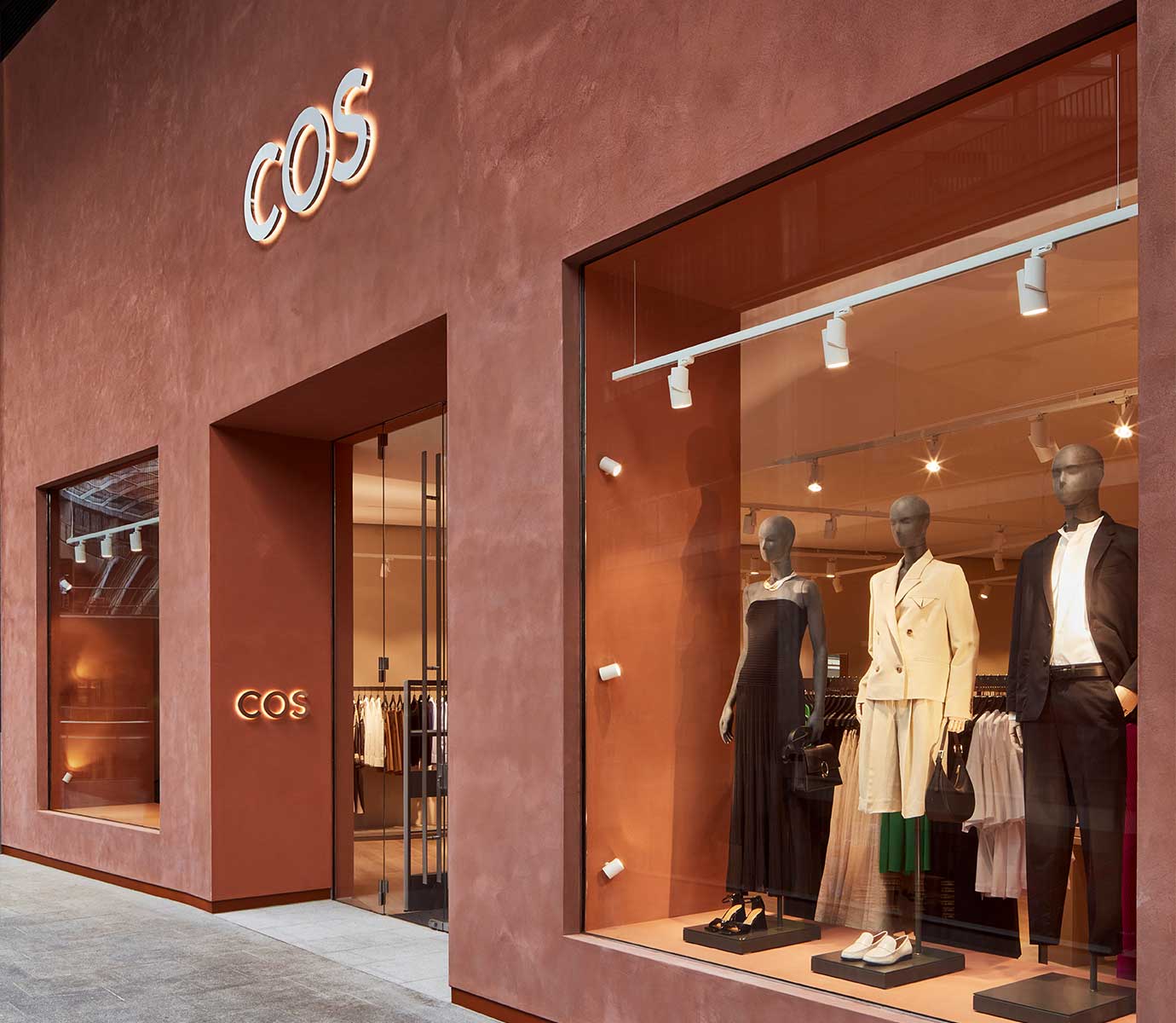 COS - St James Quarter