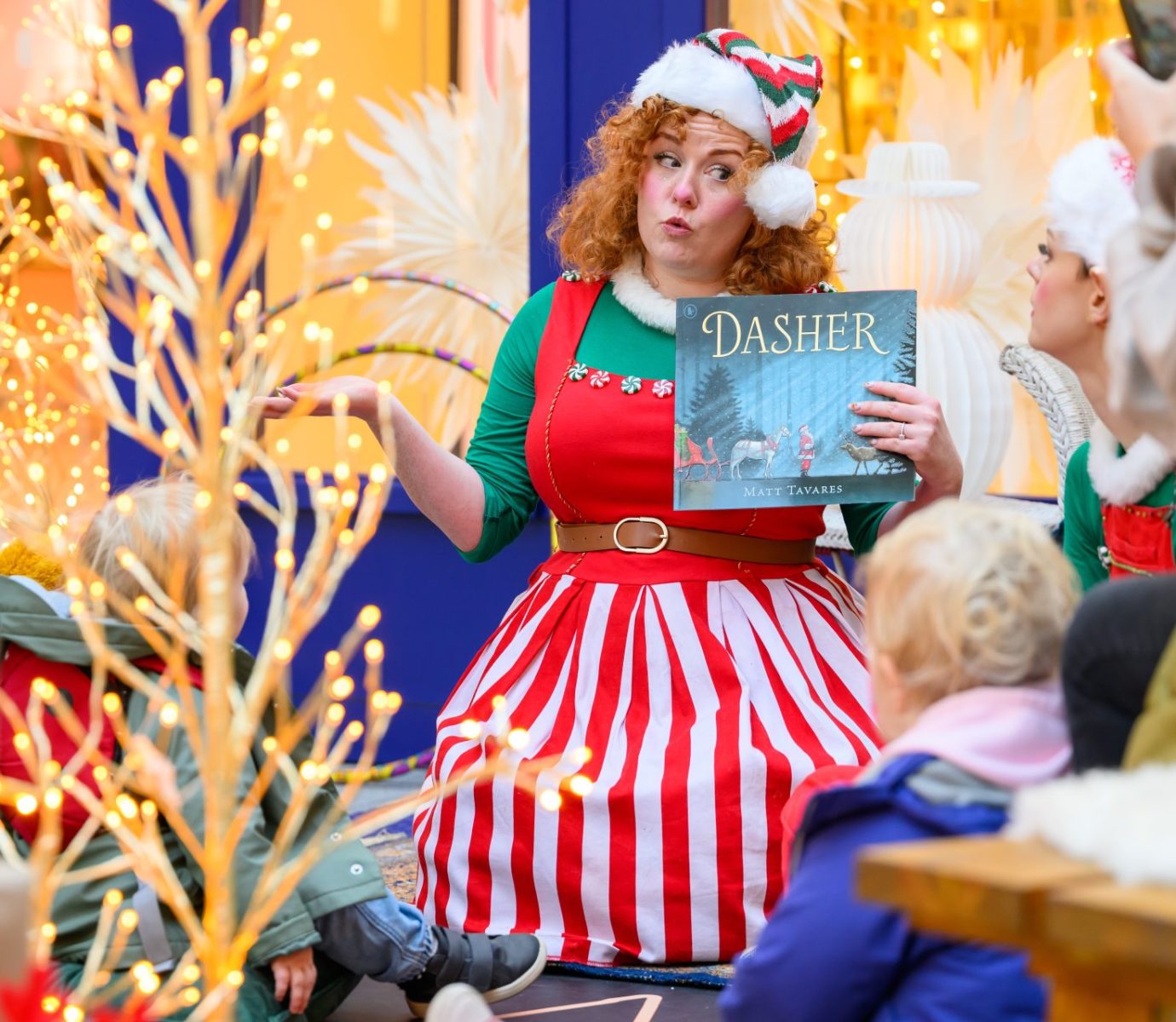 Elf Adventures - St James Quarter